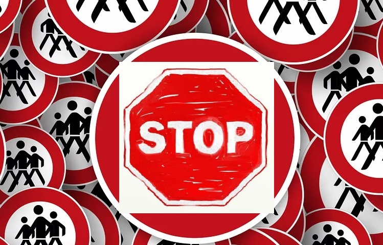 Ελλάδα: Σε ισχύ η απαγόρευση άσκοπης κυκλοφορίας και μετακίνησης ...